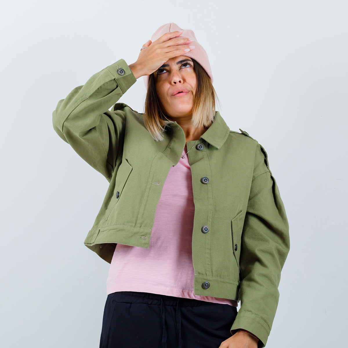Cómo usar ropa oversize de mujer: 3 claves para llevarla con elegancia